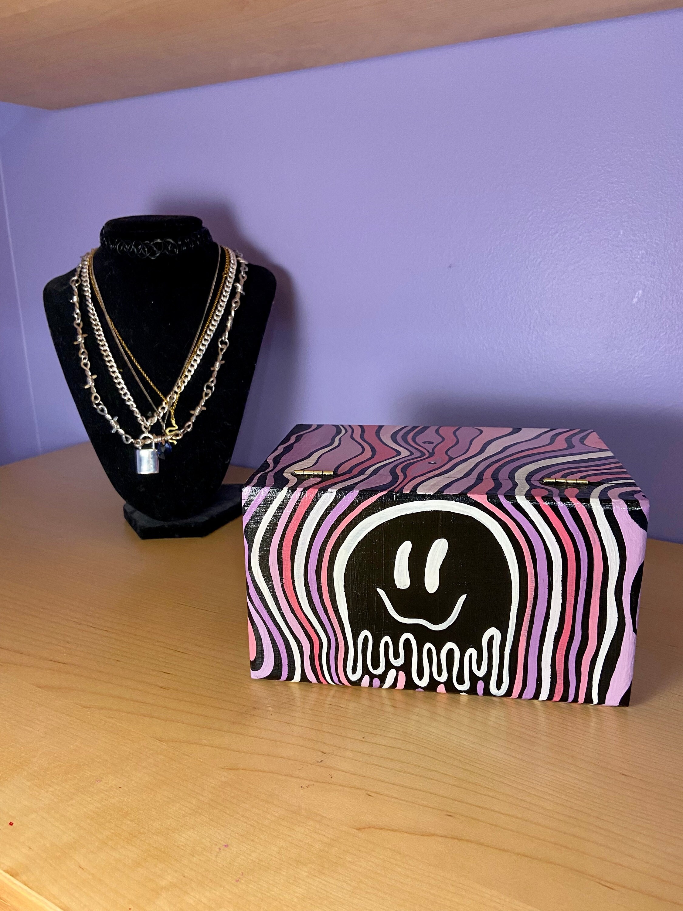 Drippy Smiley Box - Etsy