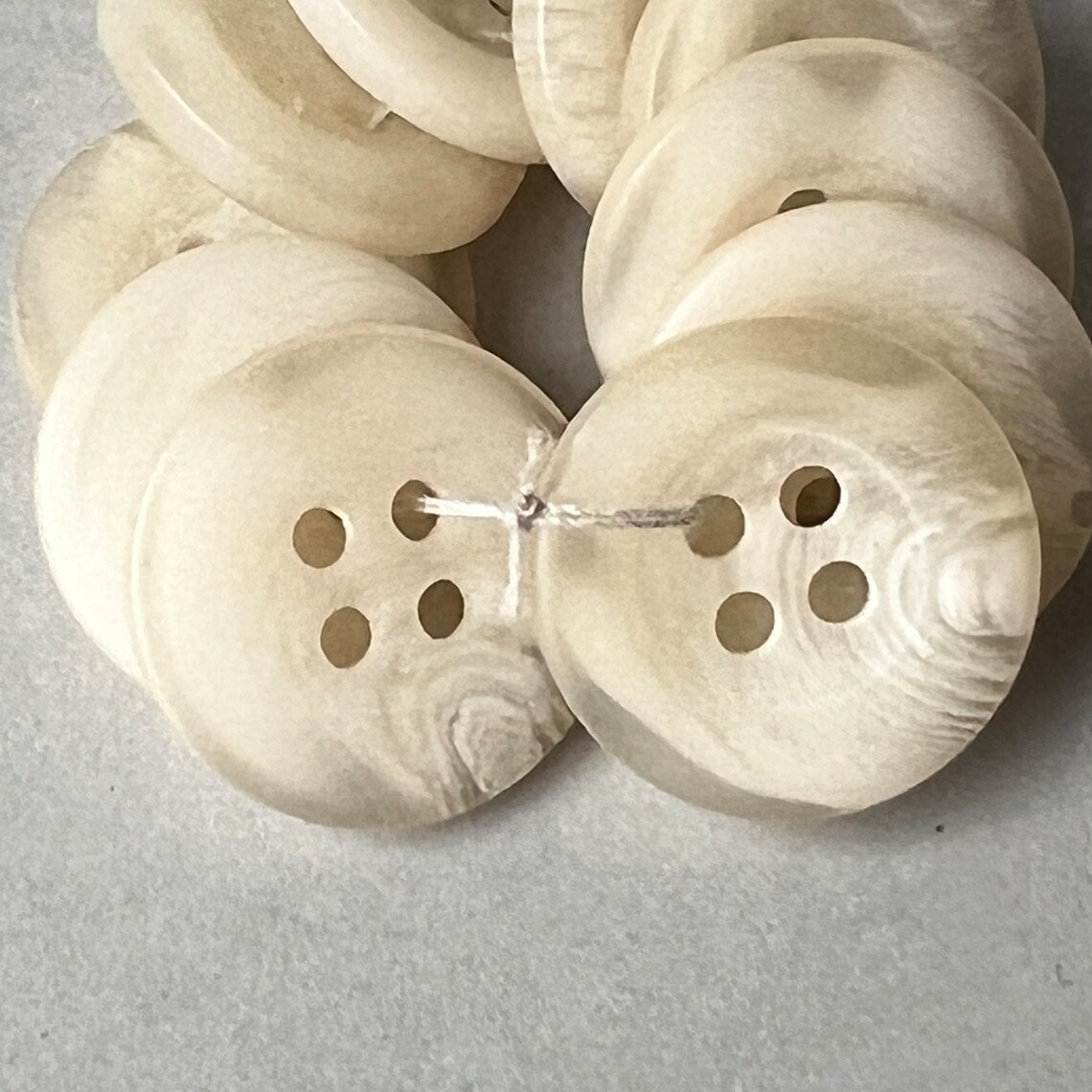 Vintage Retro 50s 60s Assorted off White Beige Taupe Buttons Set of 37 ...