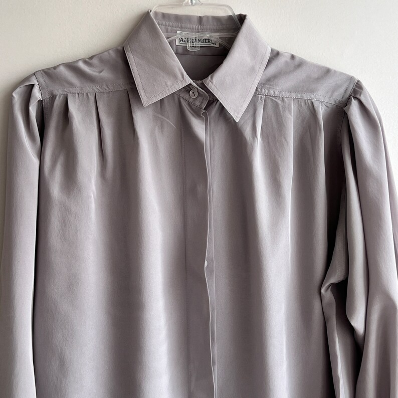 Vintage Alexander Paris Steel Grey Women's Blouse, Preppy Smart Casual ...