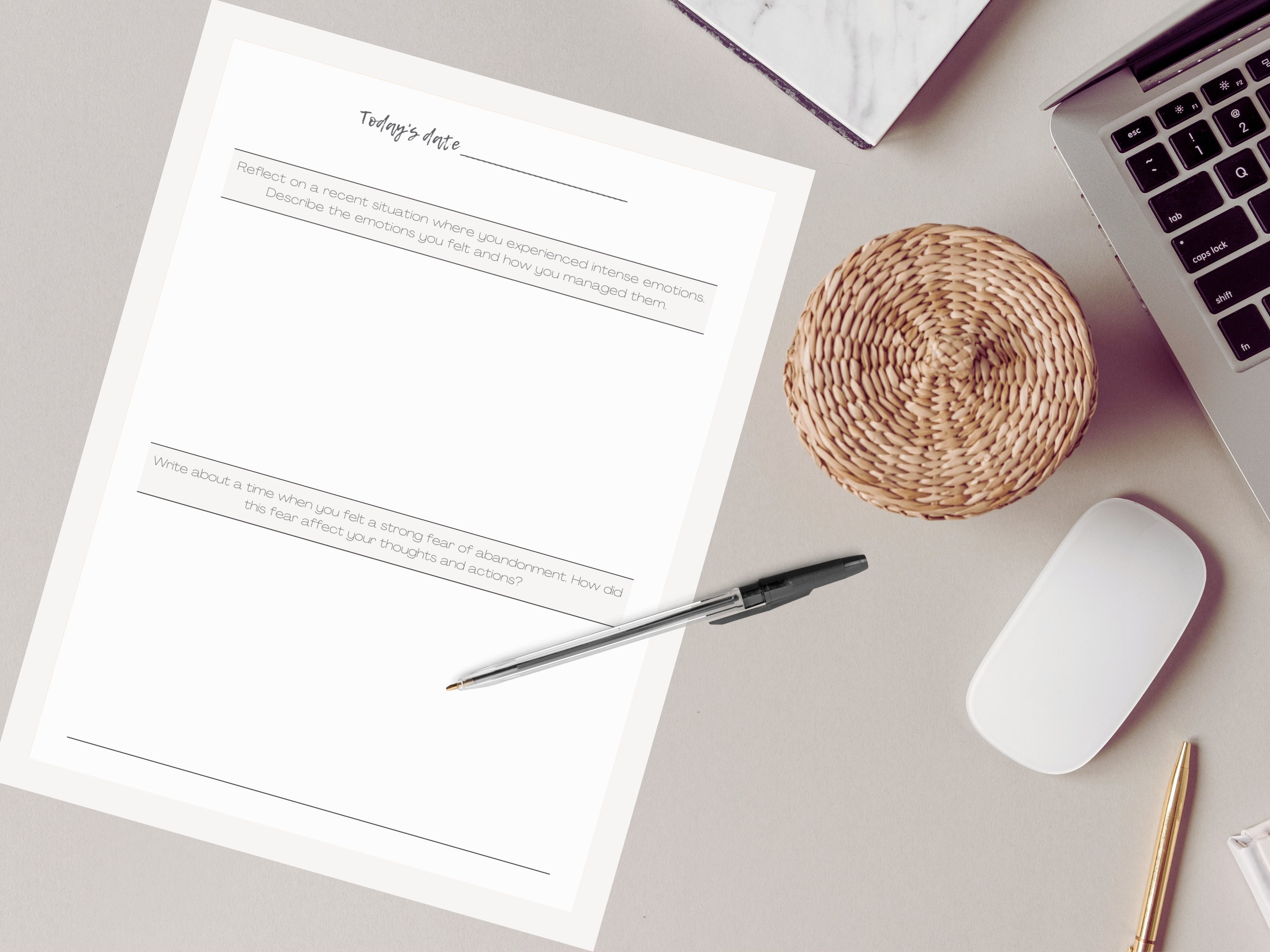 BPD Journal: 30 Self-reflection Prompts for Borderline Personality (PDF ...