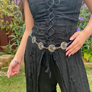 Metal Crescent Moon and Star Belt, Vintage Vibe Costume Jewelry, Waist ...