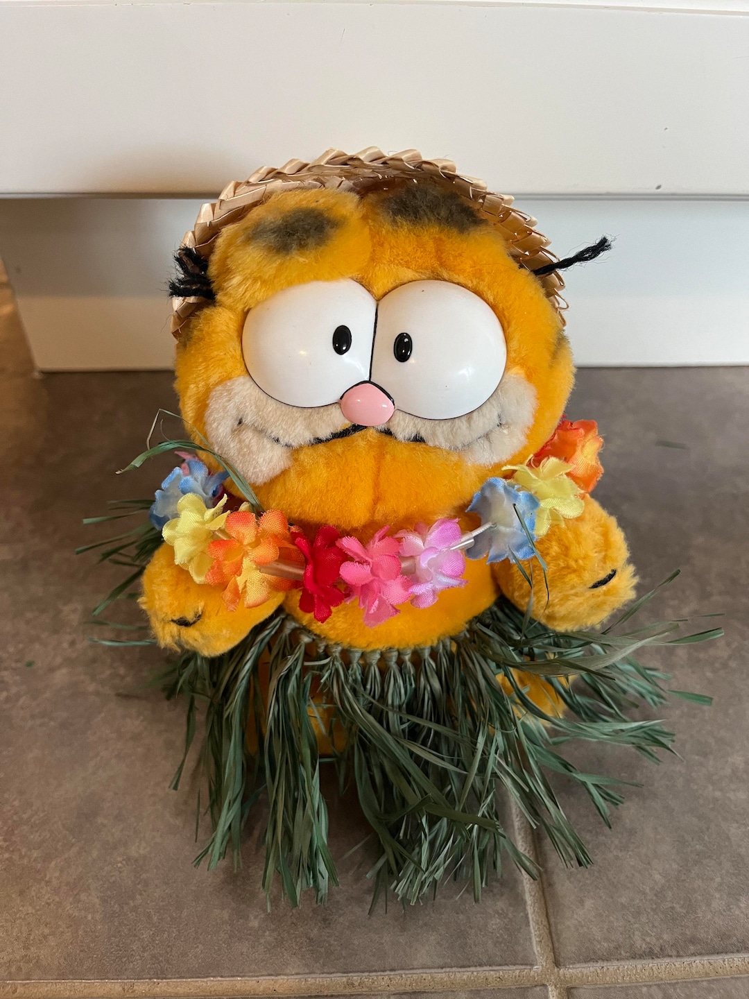 1981 Garfield Hawaii Vacation Hat Grass Skirt Stuffed Plush - Etsy