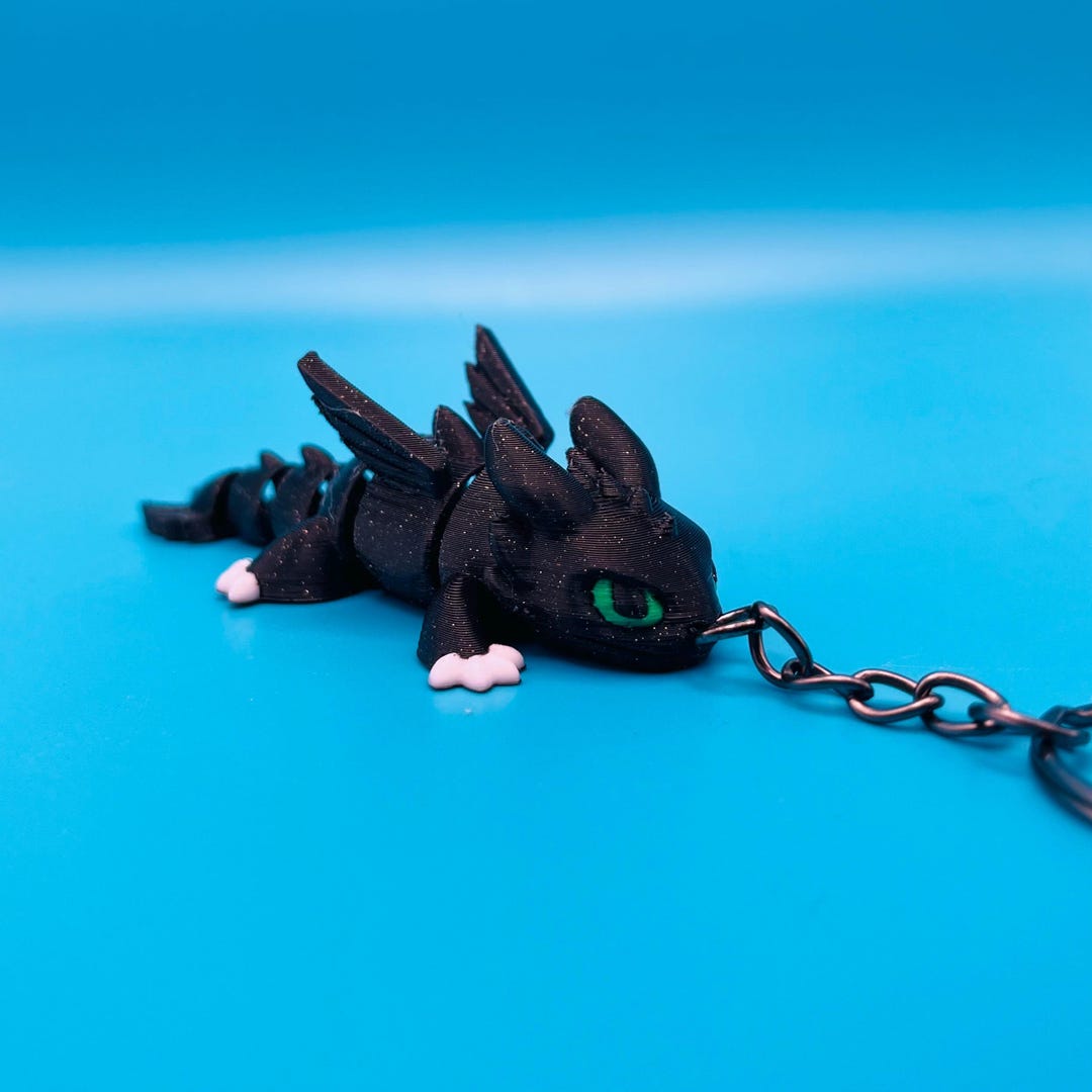 3D Printed Articulated Night Fury Keychain - Inspired by Night Fury ...