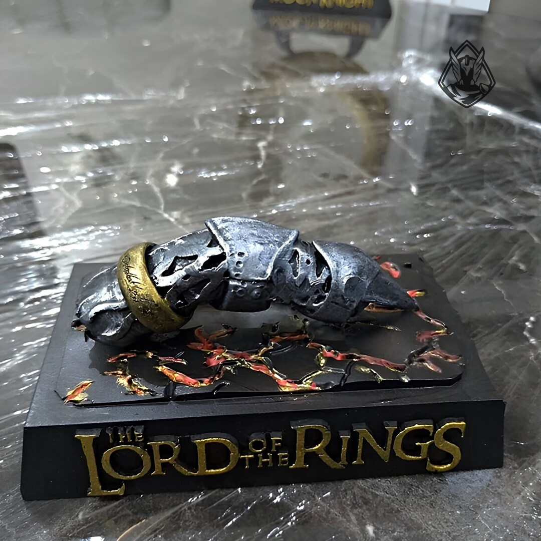 Saurons Severed Finger Bustlord Of The Rings Statuemovie Chracter Dioramalotr Fan Tgame