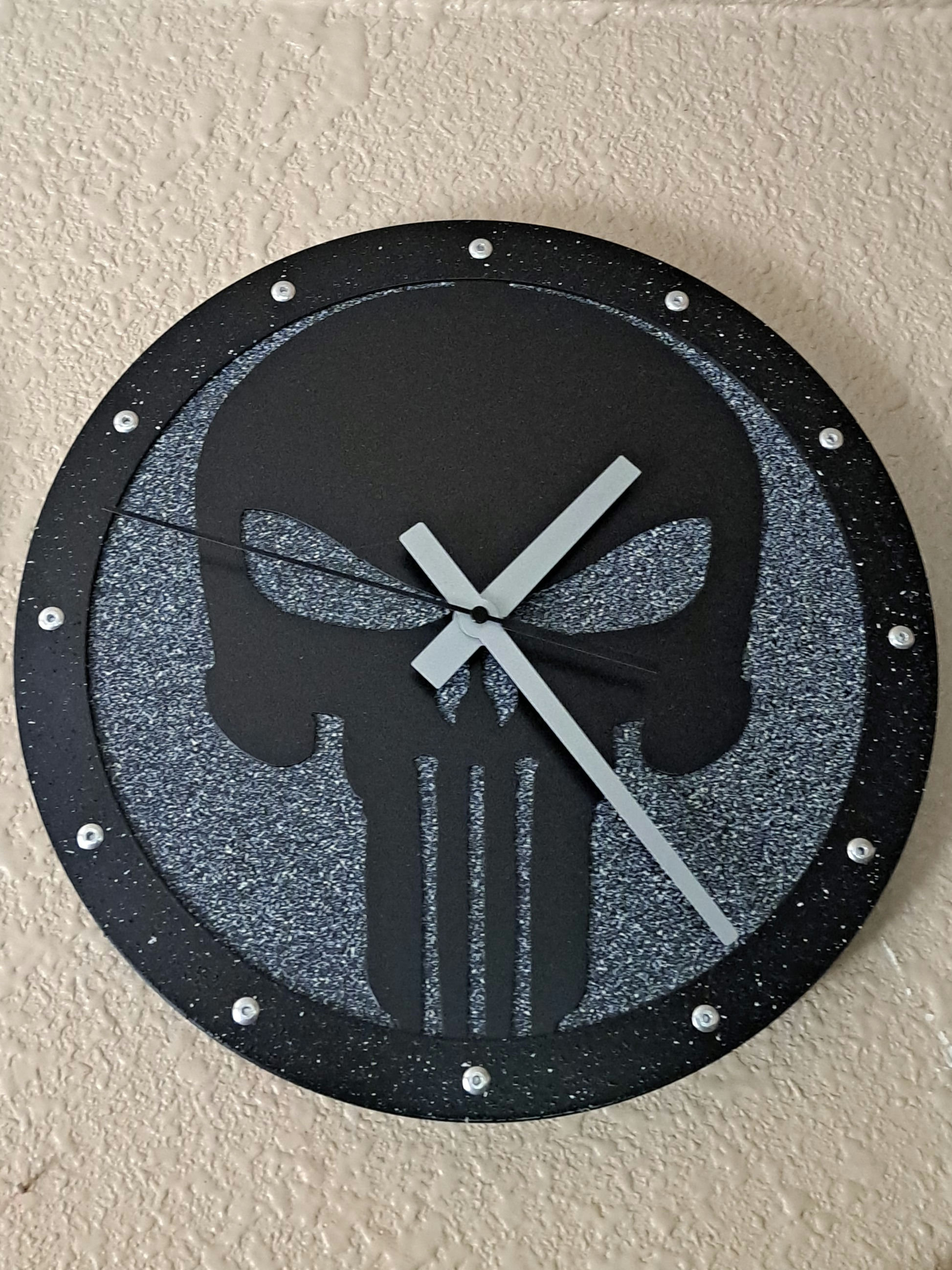 Skull Clocks 3 Styles - Etsy
