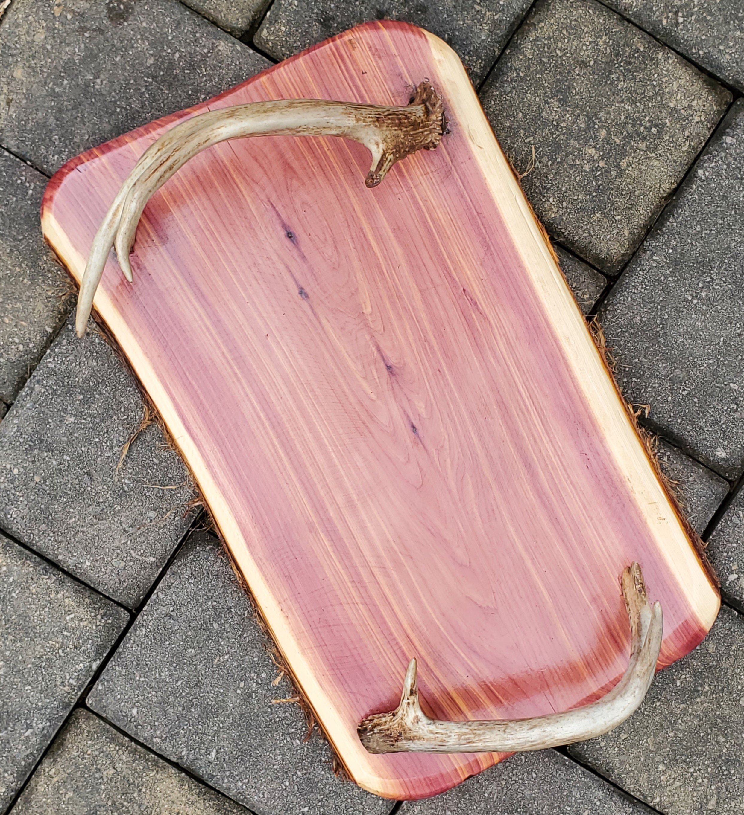 Hand-made Live-edge Cedar and Antler Serving Tray Platter Decorative ...