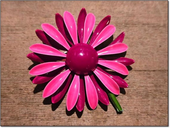Vintage 1960s Flower Power Set of Three Faux Shaux Gr… - Gem