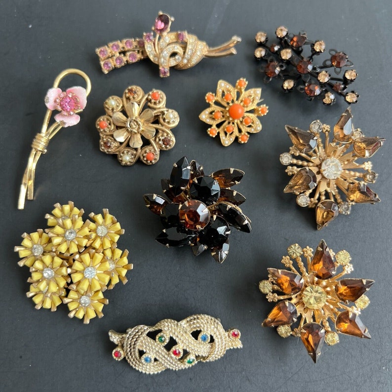 Vintage Amber/rust Coloured Rhinestone Crystal Brooches Pins Orange ...