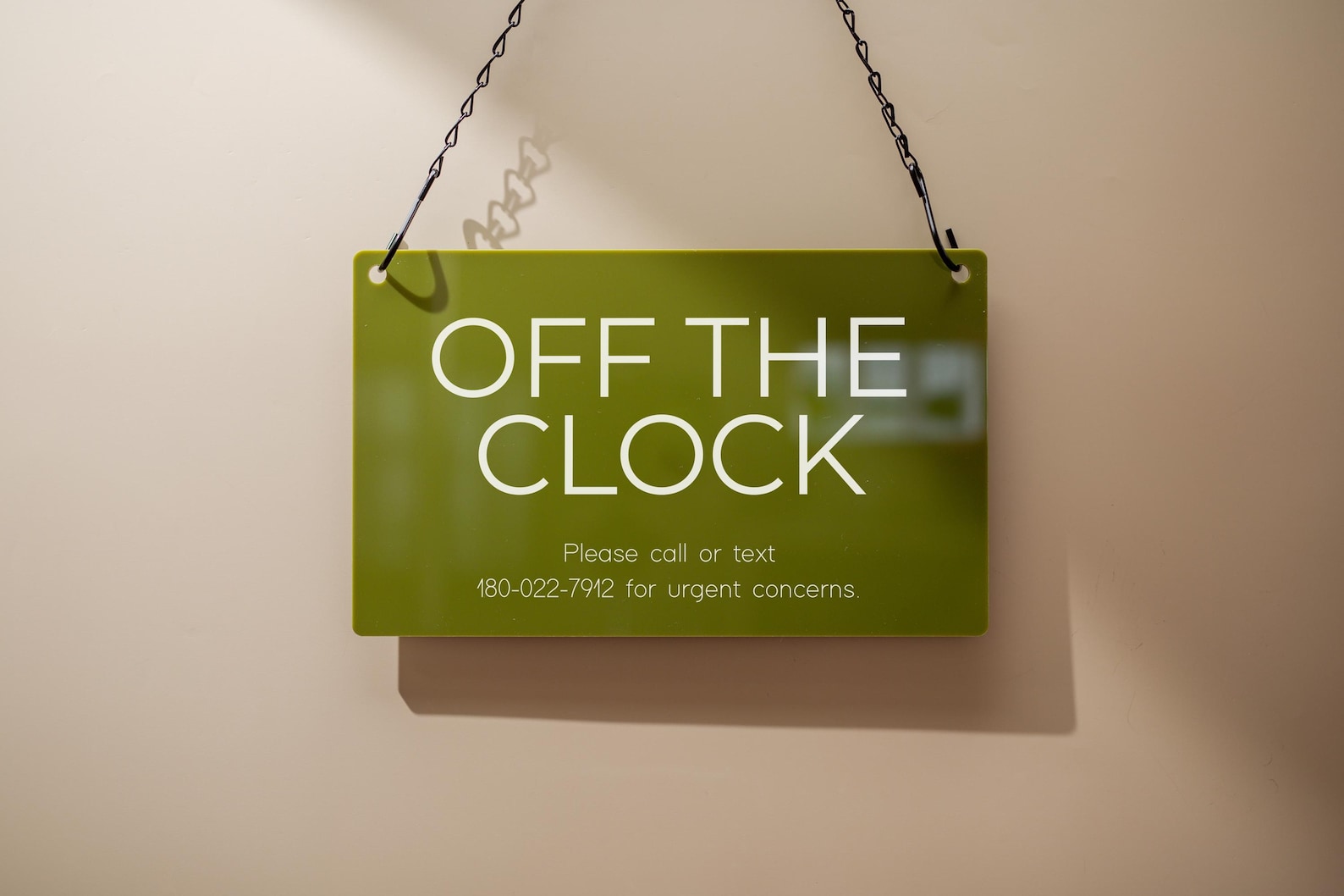 Hanging Acrylic Sign & Black Metal Chain (D9) - 11.5x7" Custom Window ...