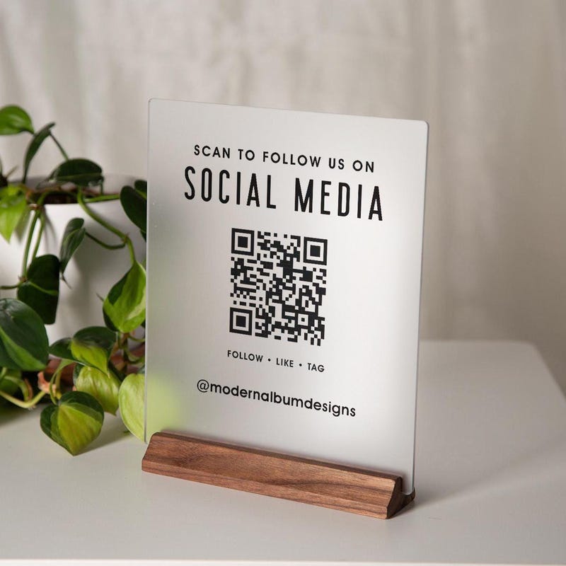 Media Table - Etsy