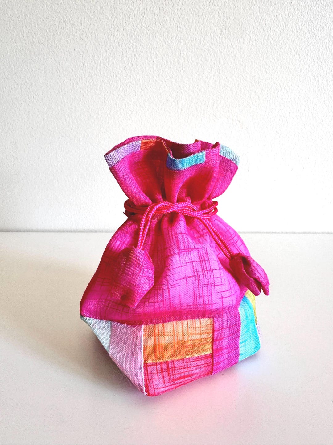 Traditional Korean Saekdong Pouch | Small Bokjumeoni Gift Bag | Hanbok ...