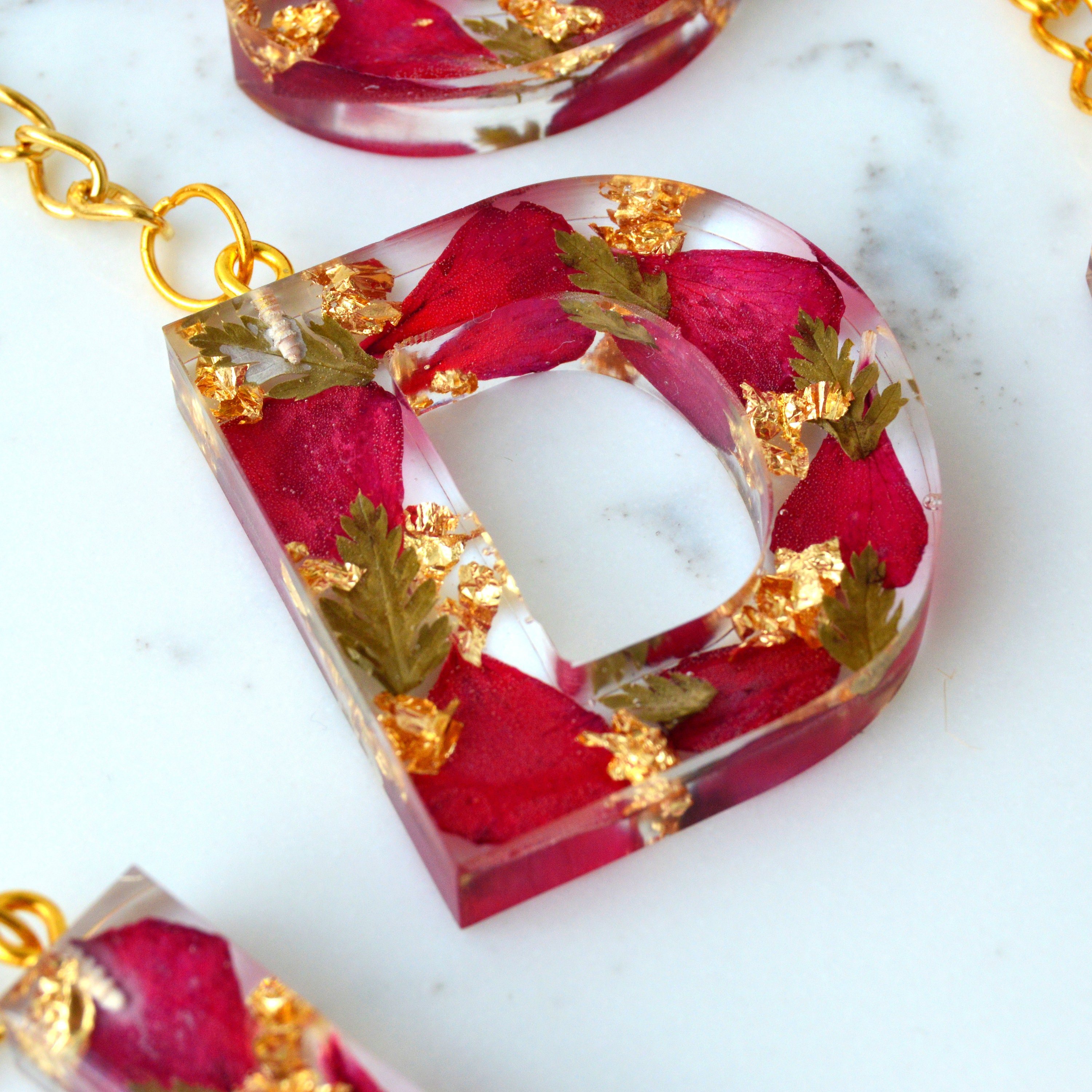 Personalised Flower Resin Keyring, Custom Letter Initial Epoxy Keychain ...