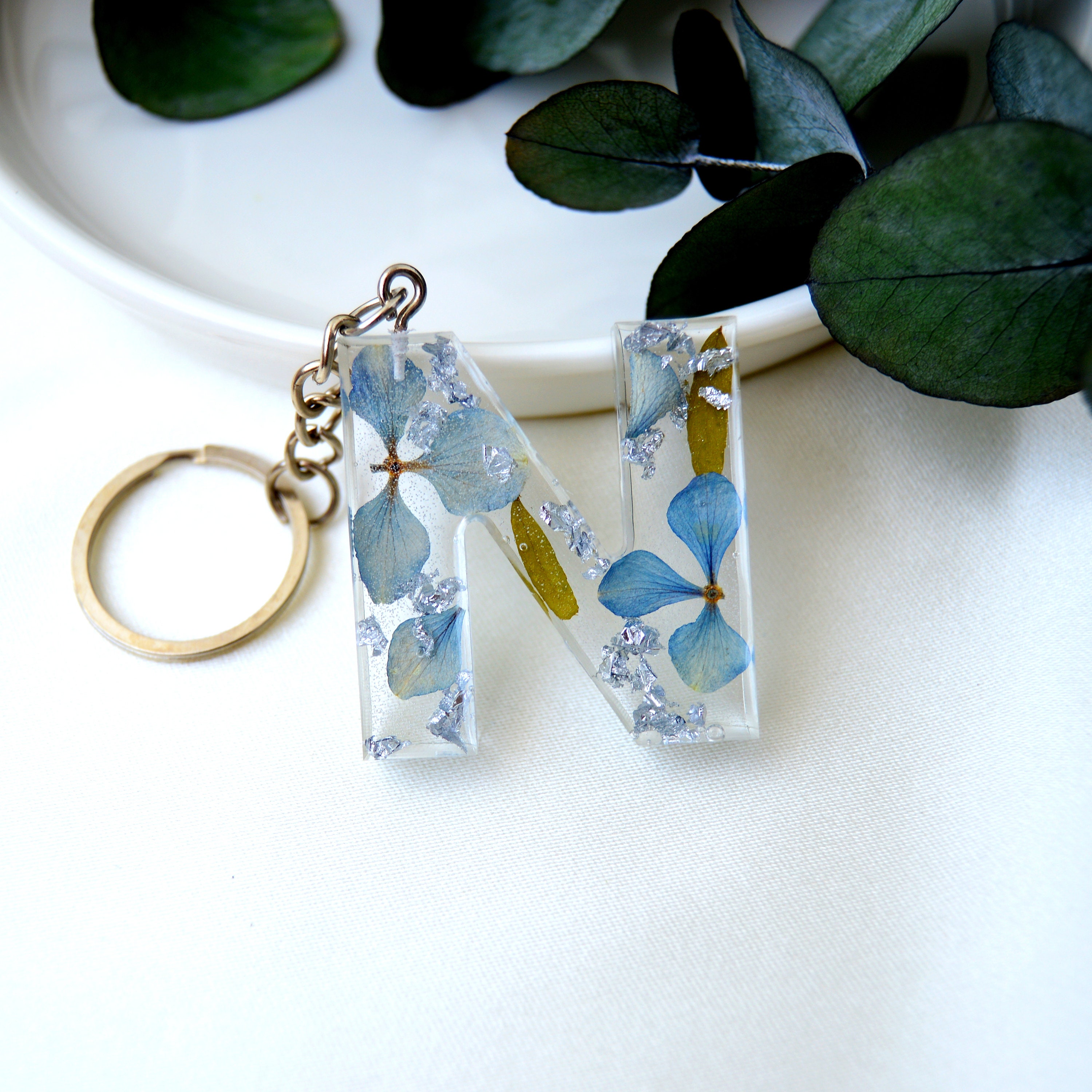 Hydrangea Floral Epoxy Resin Keychain, Letter Key Chain, Initial ...
