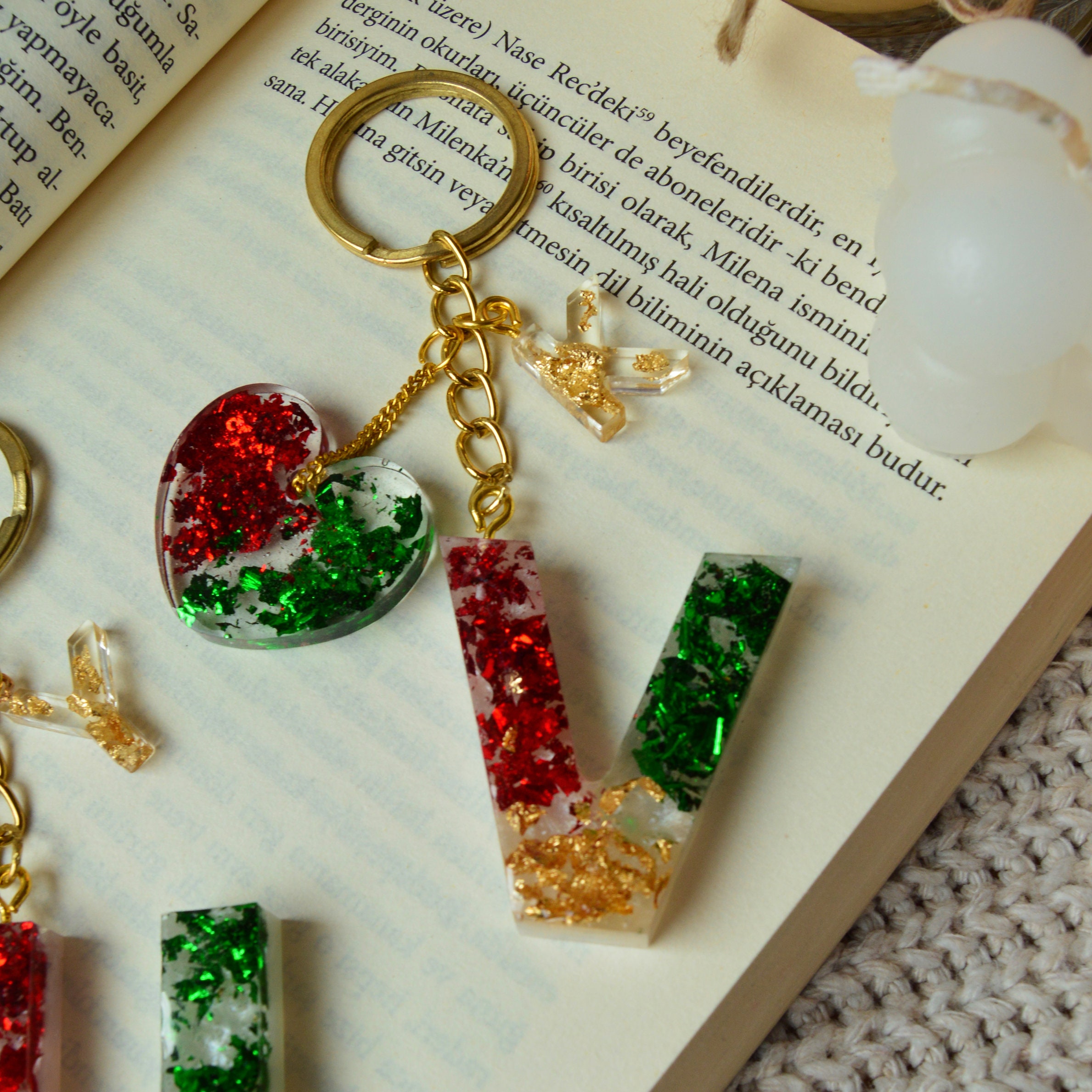 Christmas Keychain Gift, Letter Keychain, Resin Keychain, Initial ...