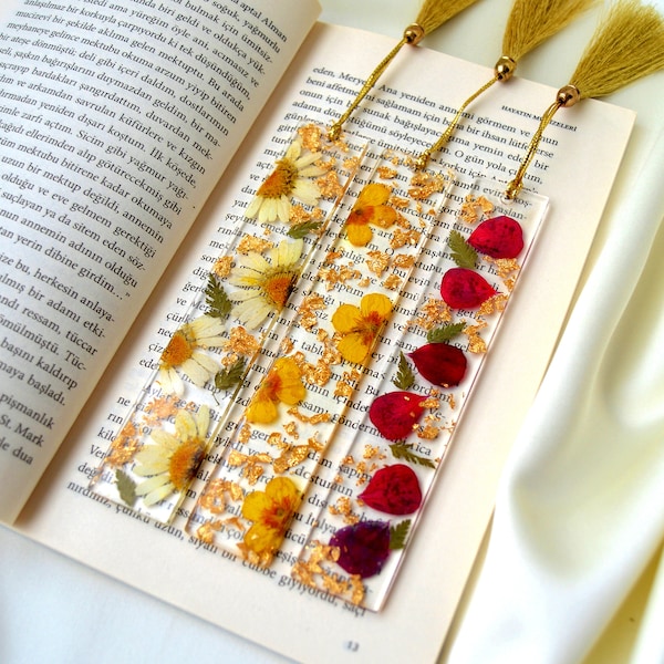 Flower Bookmark - Etsy