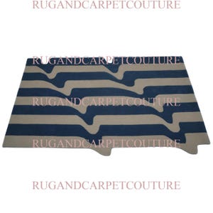 Hand-tufted Rug Hand Tuft Tufted Woolen Wave Rug Denim Blue and Ivory ...