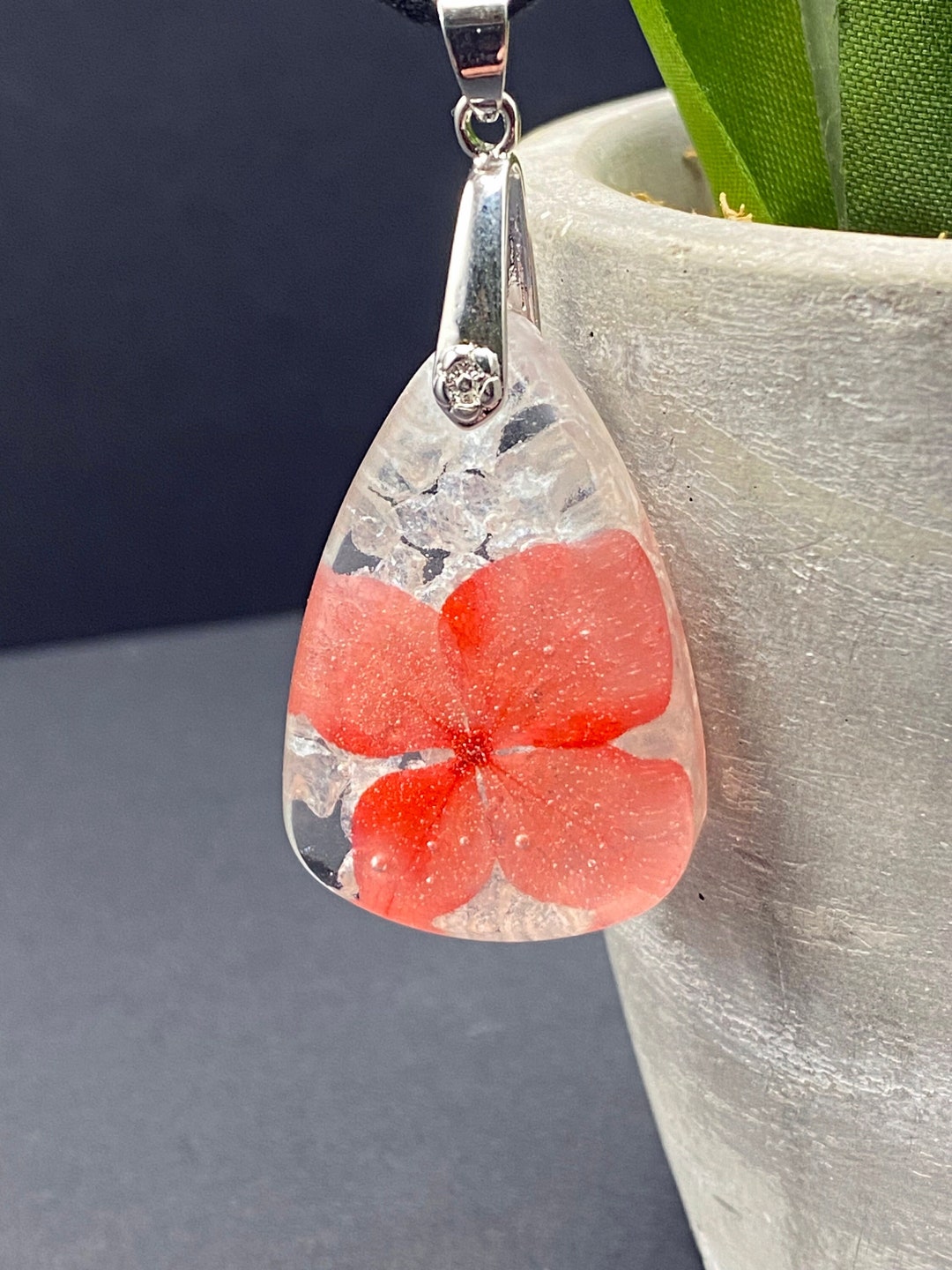 Necklace, Dried Flour, Pink Geranium, Scorpio Birth, Flower, Teardrop ...