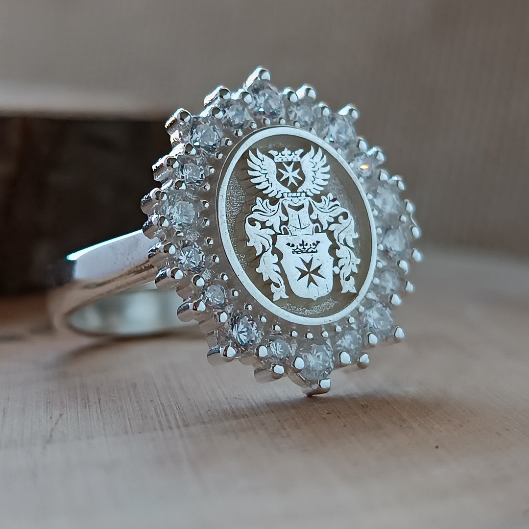 Coat of Arms Ring,family Crest Rings,custom Signet Ring,crest Ring,coat ...