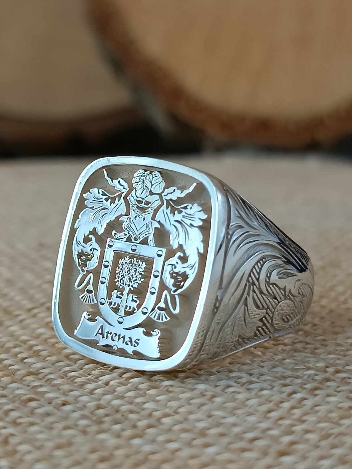 Personalized Gold Signet Ring Custom Engraved, Family Crest Ring, Coat ...