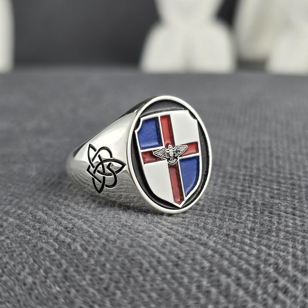 Custom Family Crest Ring / Coat of Arms Jewelry / Sterling Silver ...