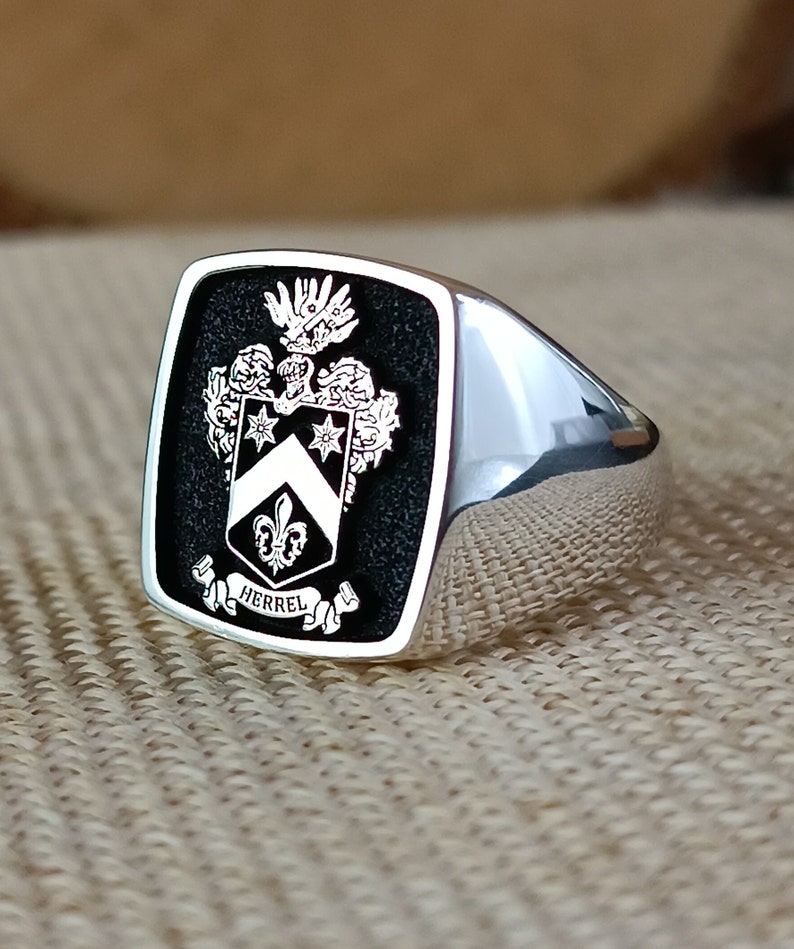 Custom Signet Ring, Crest Ring, Family Crest Signet Ring Christmas Gift ...