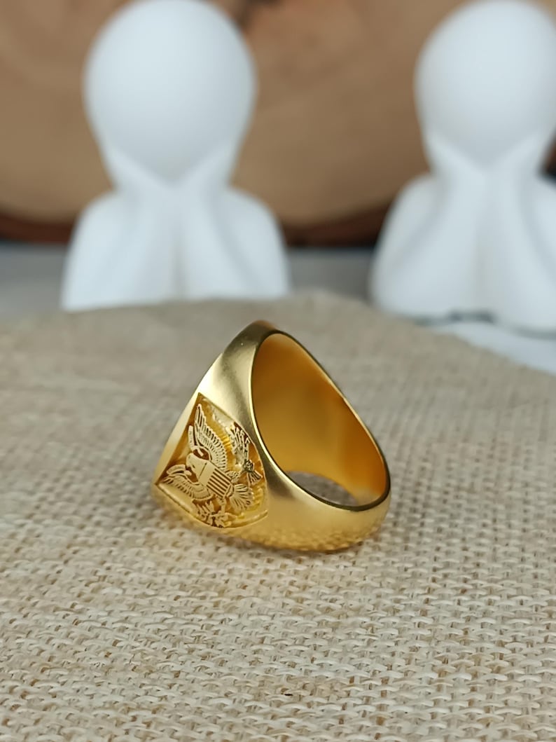 Gold Eagle Signet Ring / American Bald Eagle Ring for Men / Vintage ...