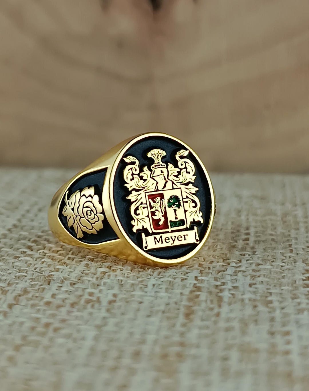 Gold Family Crest Ring - Custom Coat of Arms Signet Ring, Personalized ...