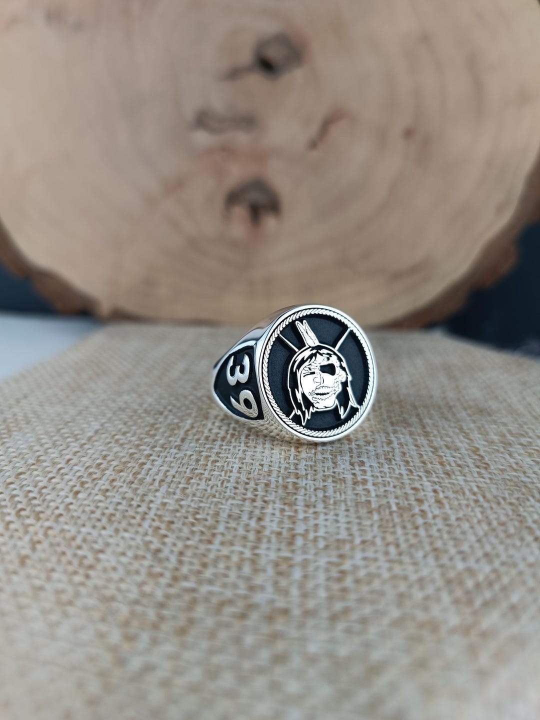 Family Crest Signet Ring Christmas Gift, Coat of Arms Ring, Family Crest Rings, Custom Signet ...
