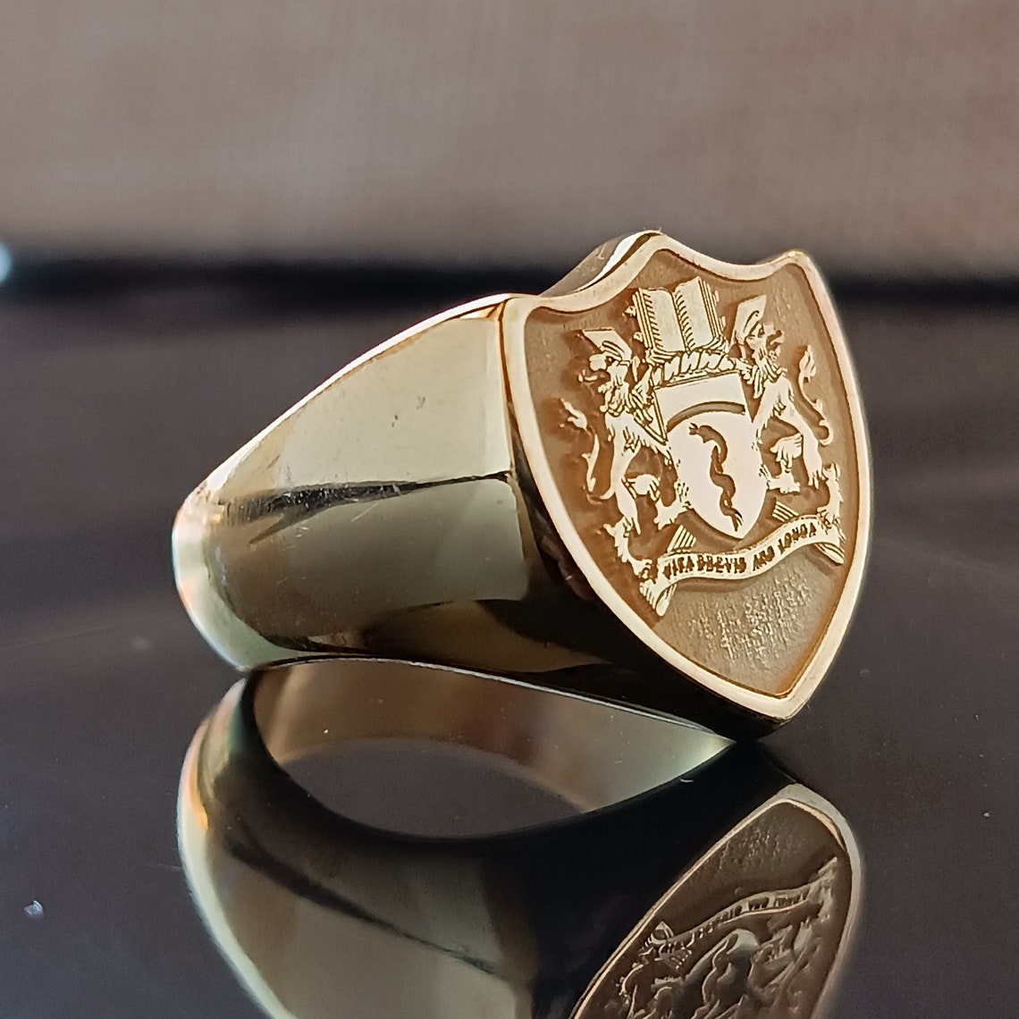 Personalized Gold Signet Ring Custom Engraved Family Crest - Etsy
