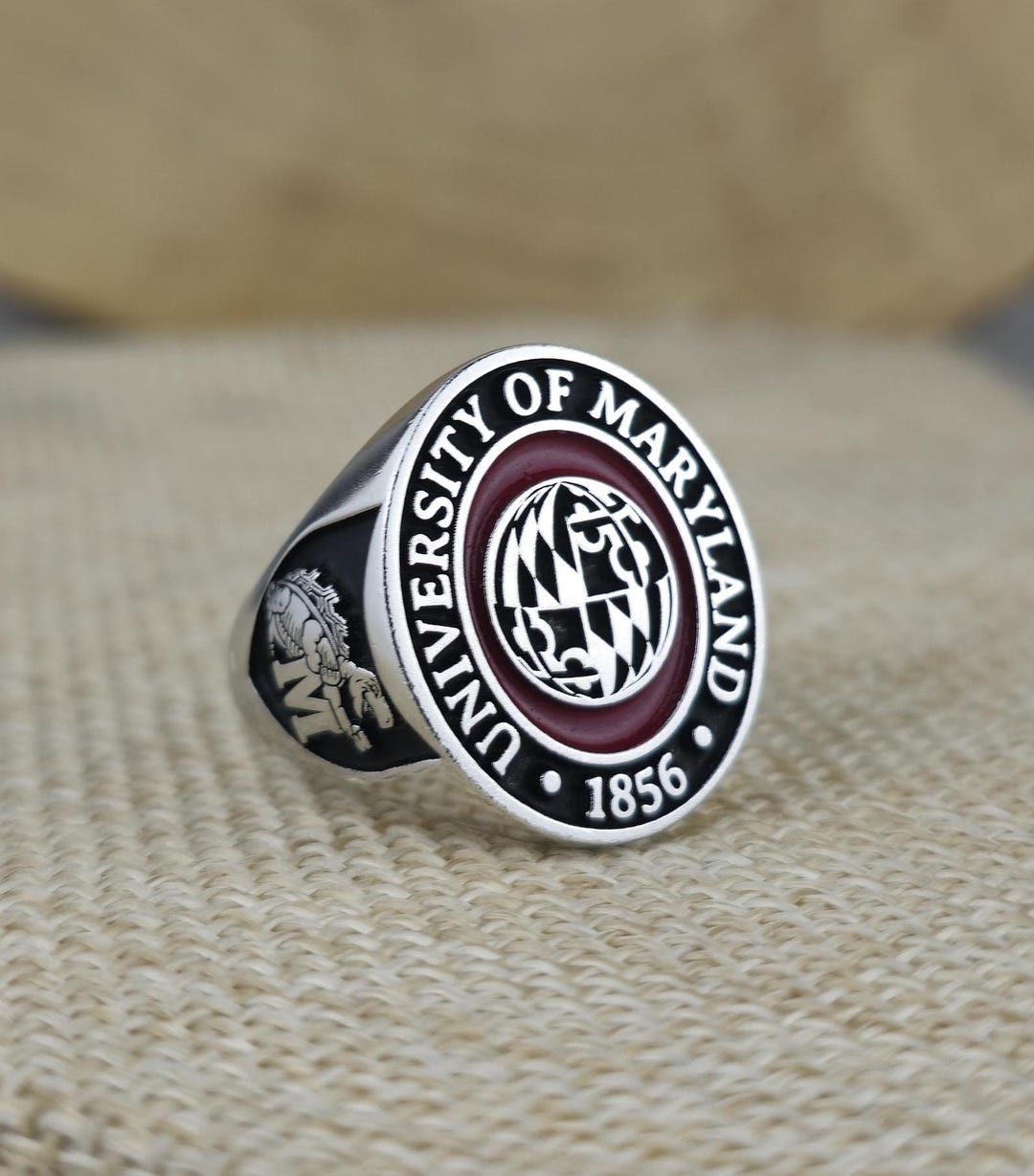 Custom University of Maryland Graduation Ring, UMD Terps Alumni Signet ...