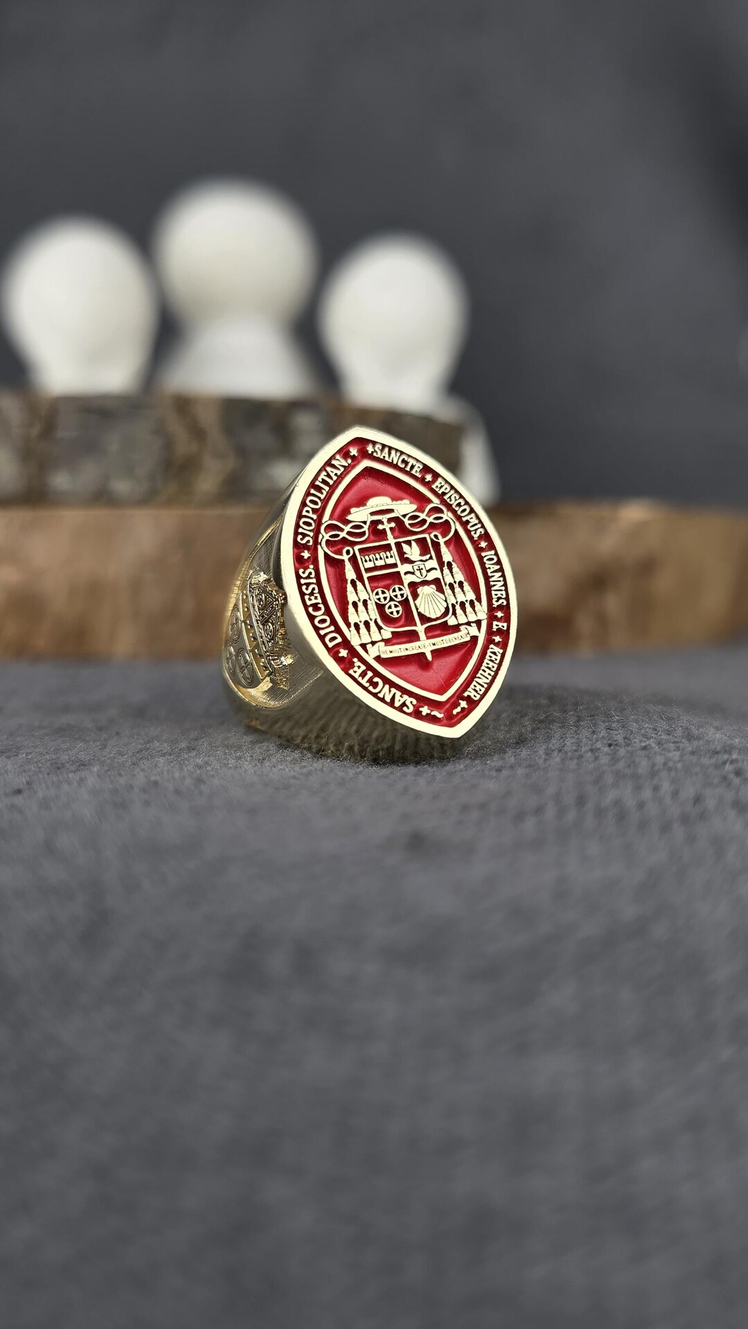 Red Enamel Bishop Joannes E Keehner Seal Ring, Sancte Diocesis ...