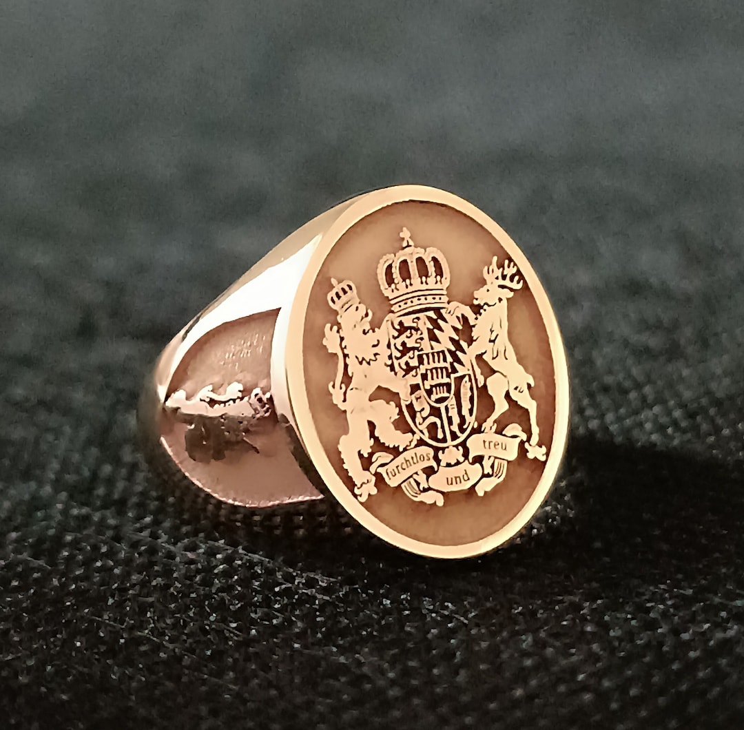 14K Solidgold Coat of Arms Signet Ring, Christmas Gift, Family Crest ...