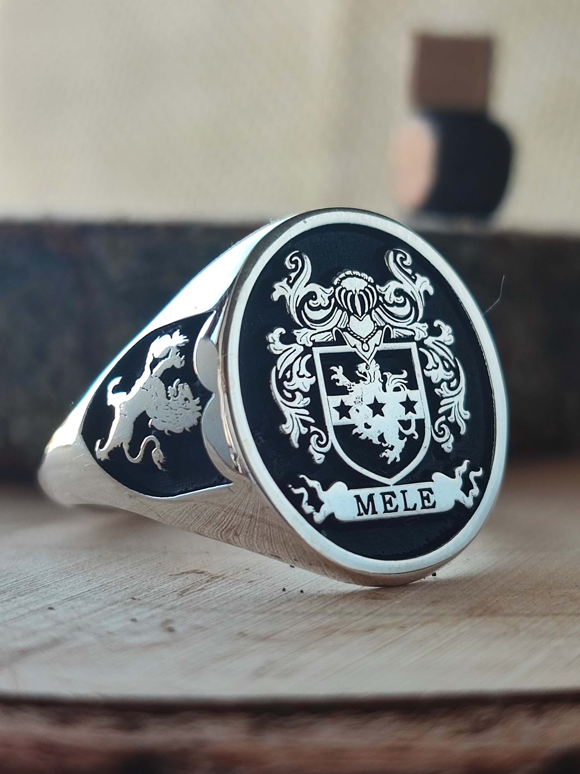Custom Signet Ring, Family Crest Signet Ring, Personalized Jewelry ...