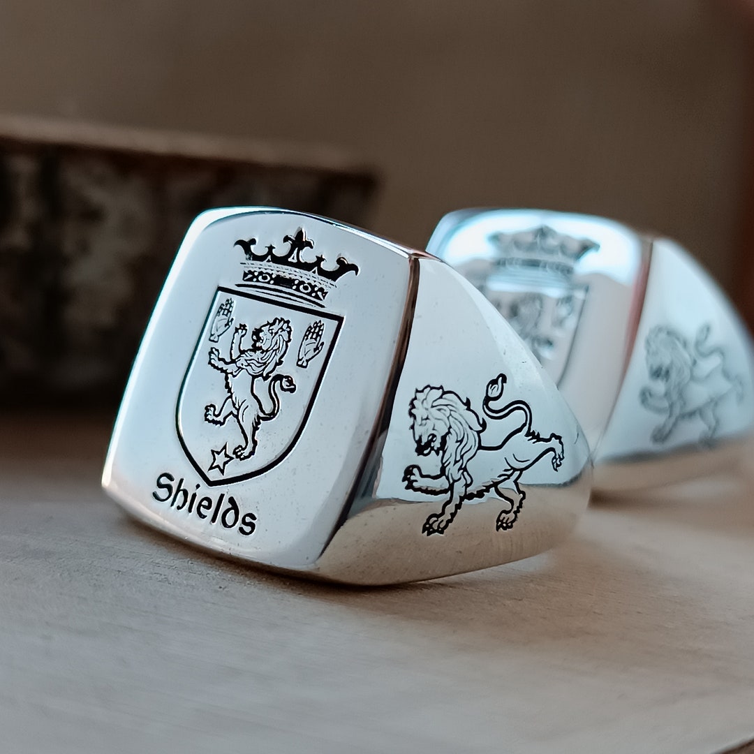 Coat of Arms Ring, Family Crest Rings,custom Signet Ring, Crest Ring ...