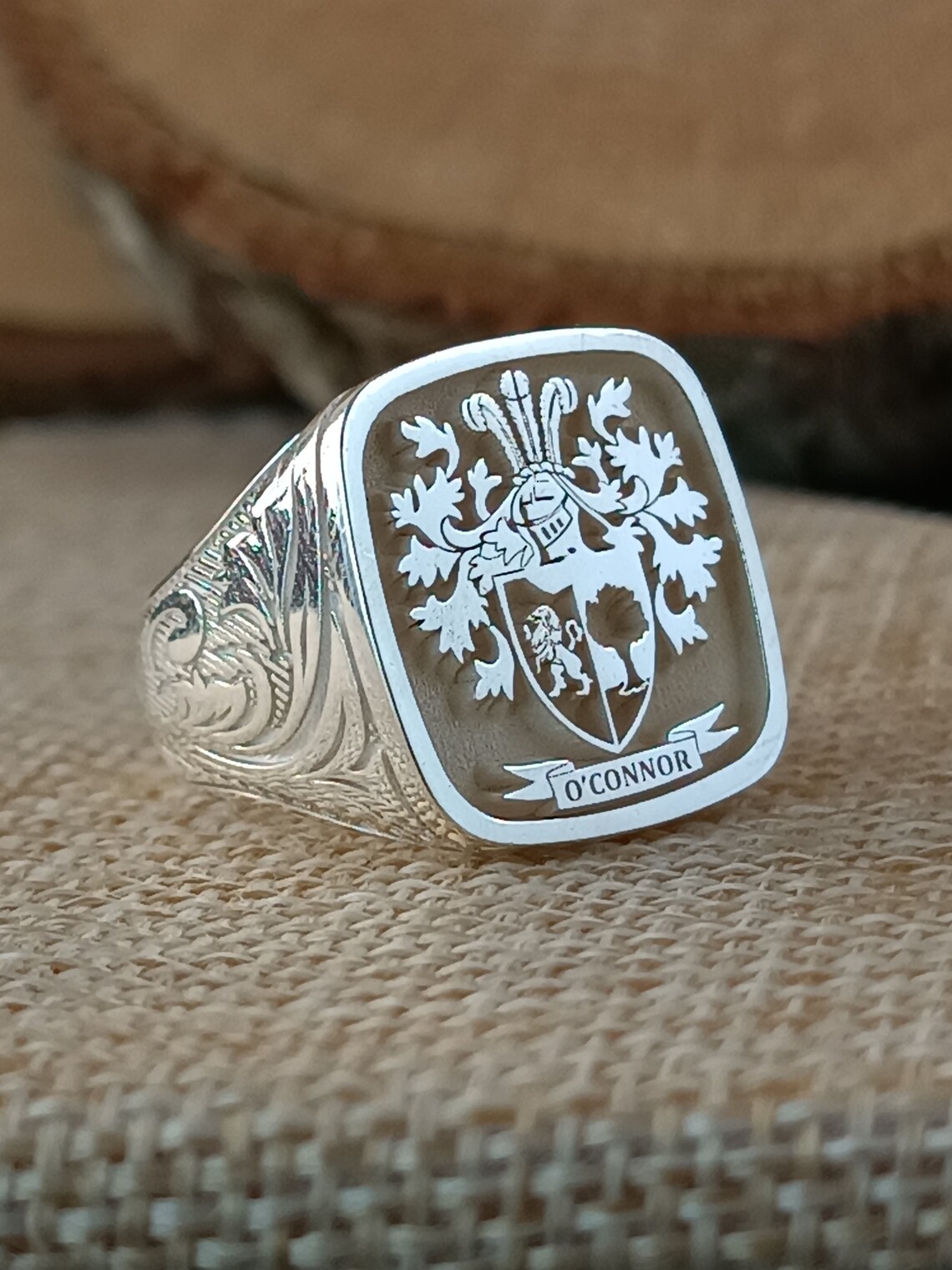 Custom Engraved Signet Ring, 24K Personalized Jewelry Family Crest Ring ...