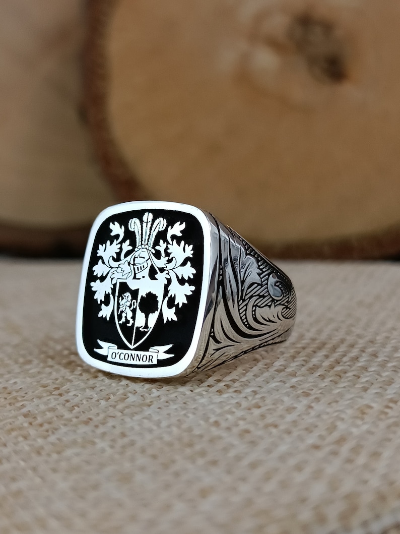 Christmas Jewelry, Clan Logo, Crest Jewelry, Crested Arms, Crested Ring ...