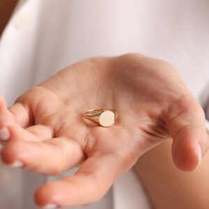 14K Gold Signet Ring Dainty Gold Ring Rings for Women Anniversary Gift ...