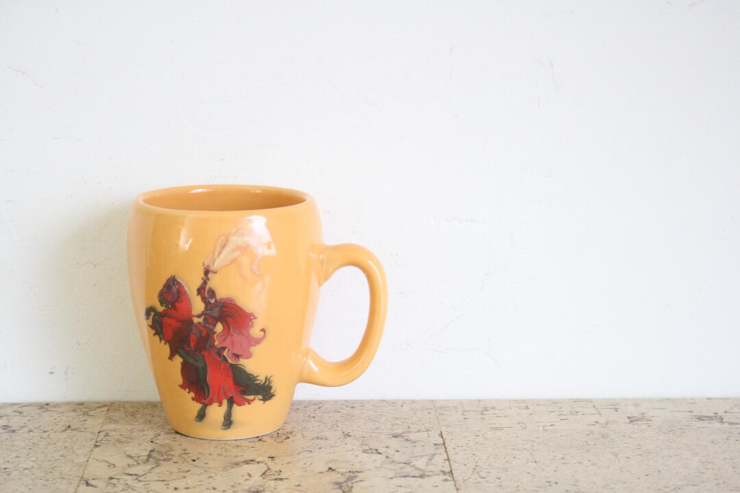 Yellow Efteling Chocomel Cup, De Enige Echte by Nutricia, With Ravelijn ...