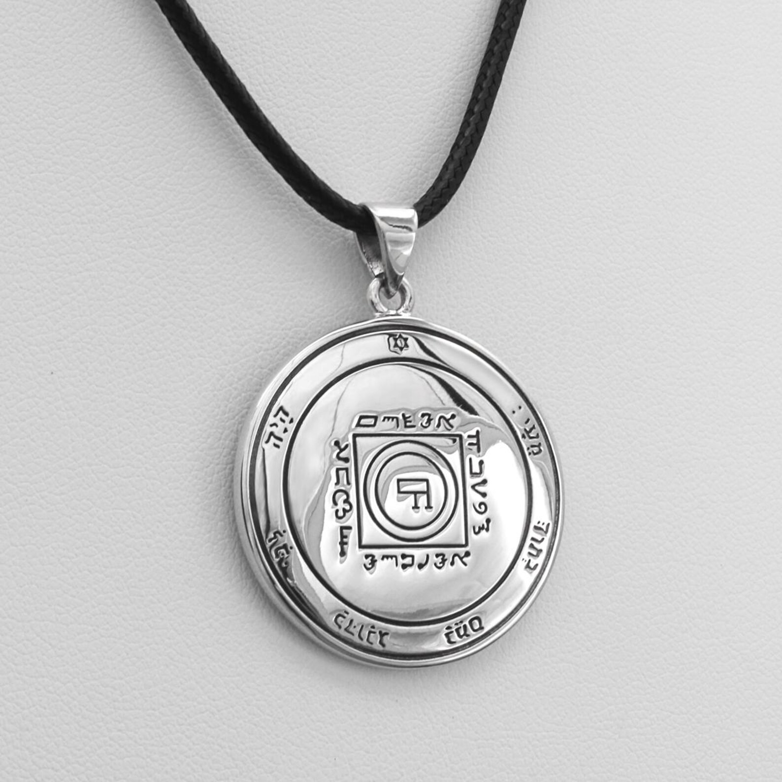 Fifth Pentacle of Venus Pendant Necklace - Sterling Silver Key of ...