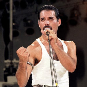 Famous Rock Singer FREDDIE MERCURY Glossy 8x10 or 11x14 Photo QUEEN ...