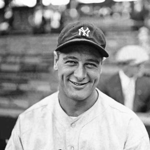 New York Yankees Lou Gehrig Photo, Baseball Legend Portrait Print - Etsy
