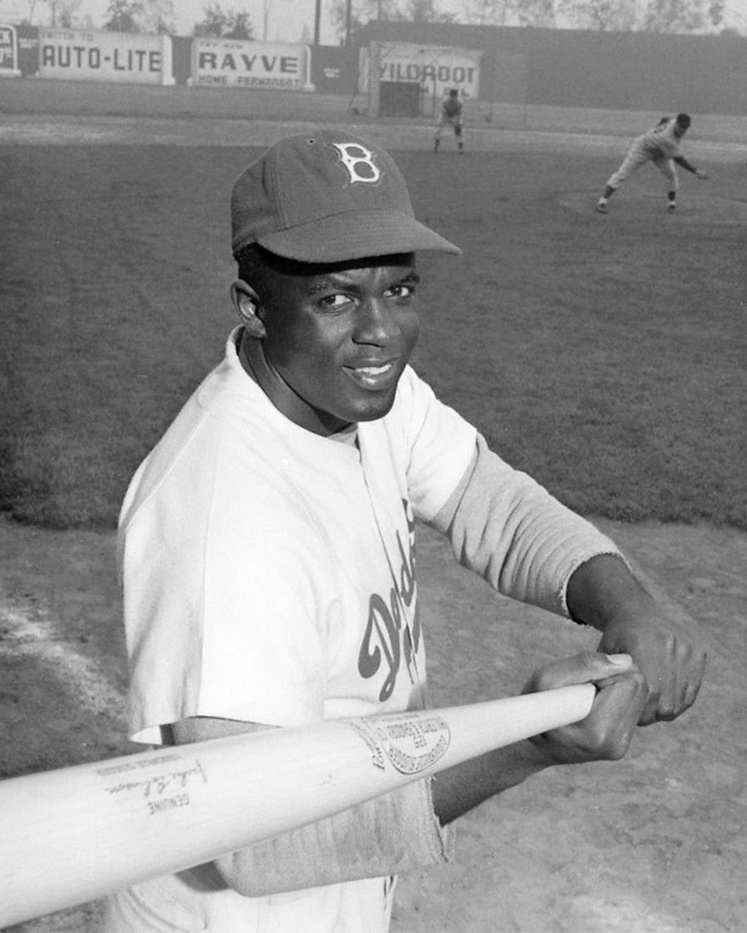 Baseball Legend JACKIE ROBINSON Glossy 8x10 or 11x14 Photo Brooklyn ...