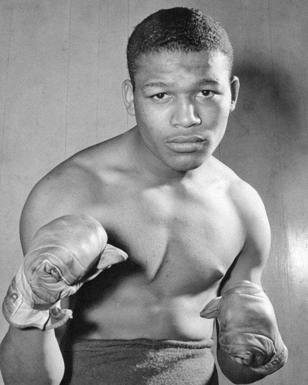 Boxing Champion SUGAR RAY ROBINSON Glossy 8x10 or 11x14 Photo Print ...