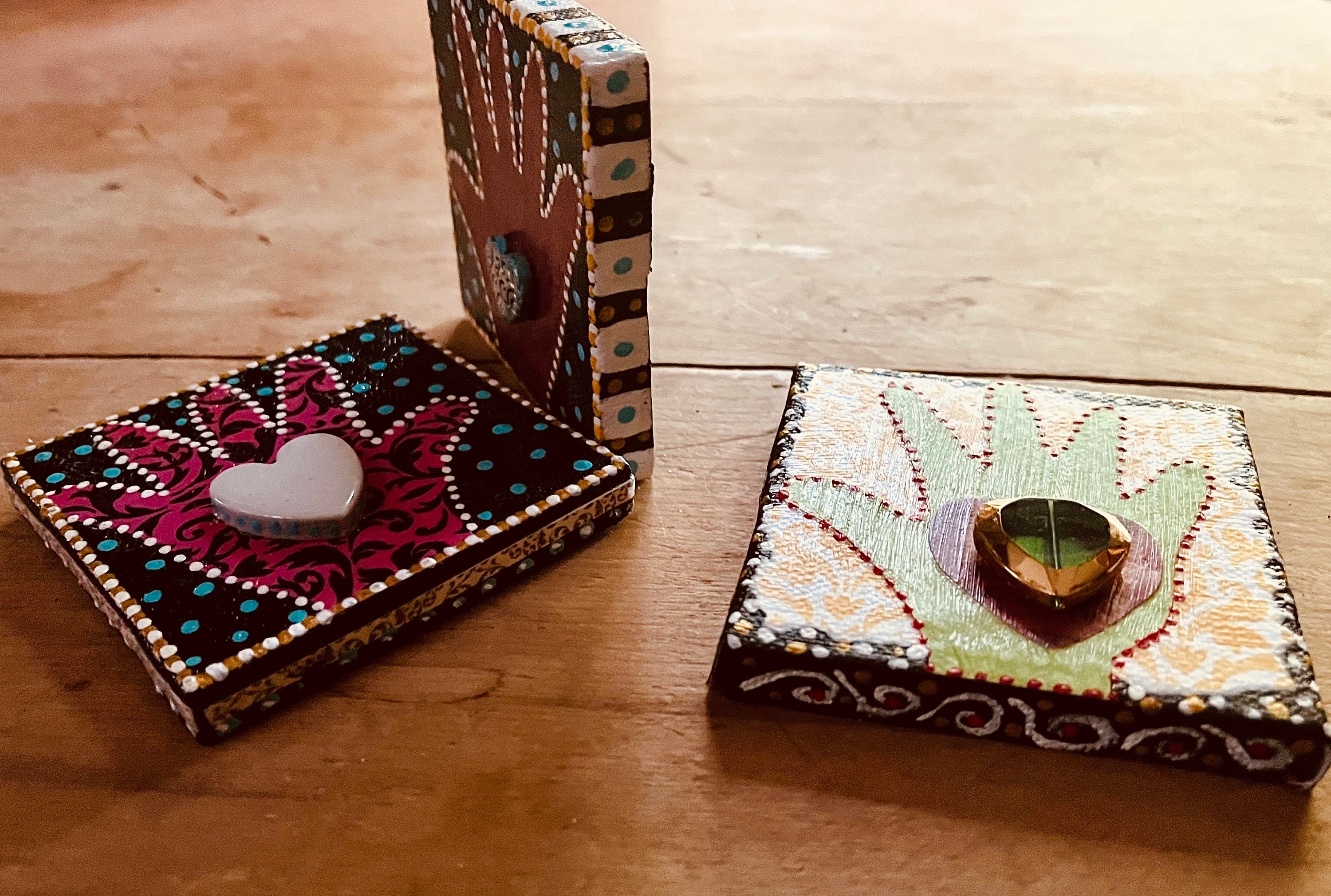 Heart in Hand Folk Art Painting: Mixed Media Wall Decor - Etsy