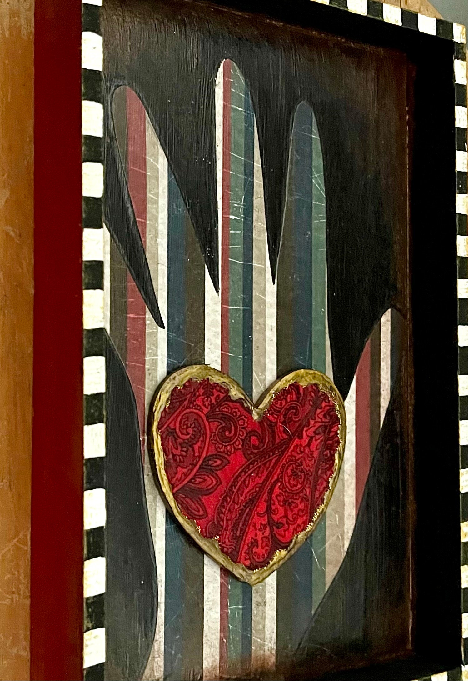 Heart in Hand, Heart Art, Heart in Hand Decor, Love. Anniversary ...