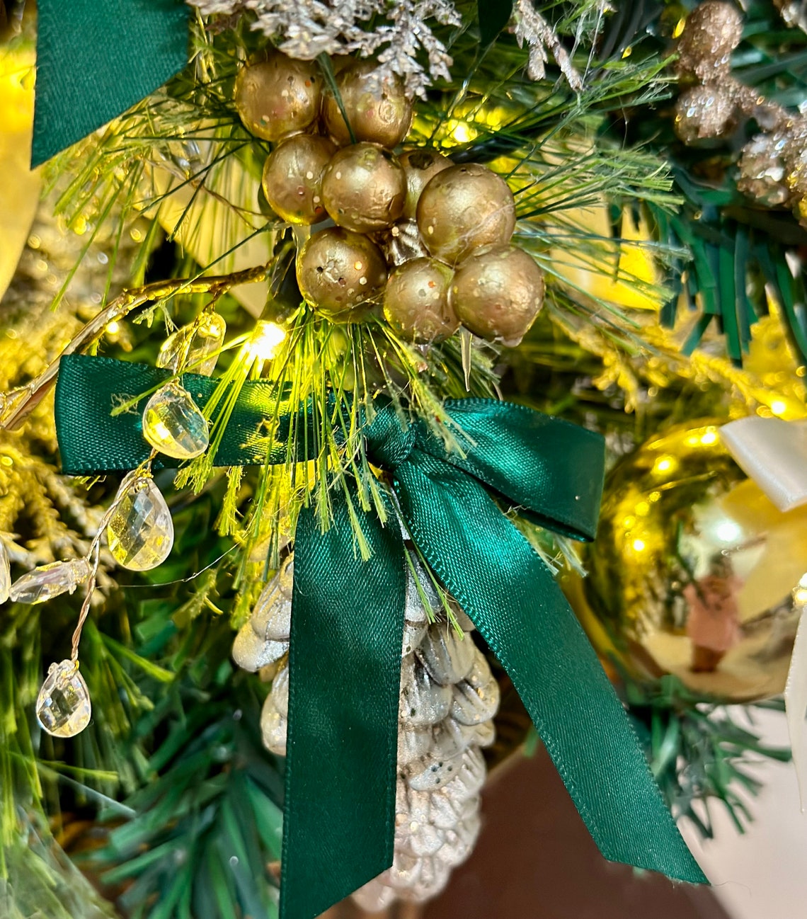 Pre Lit Emerald Green Mini Christmas Tree/ Table Top Tree/ Topiary ...