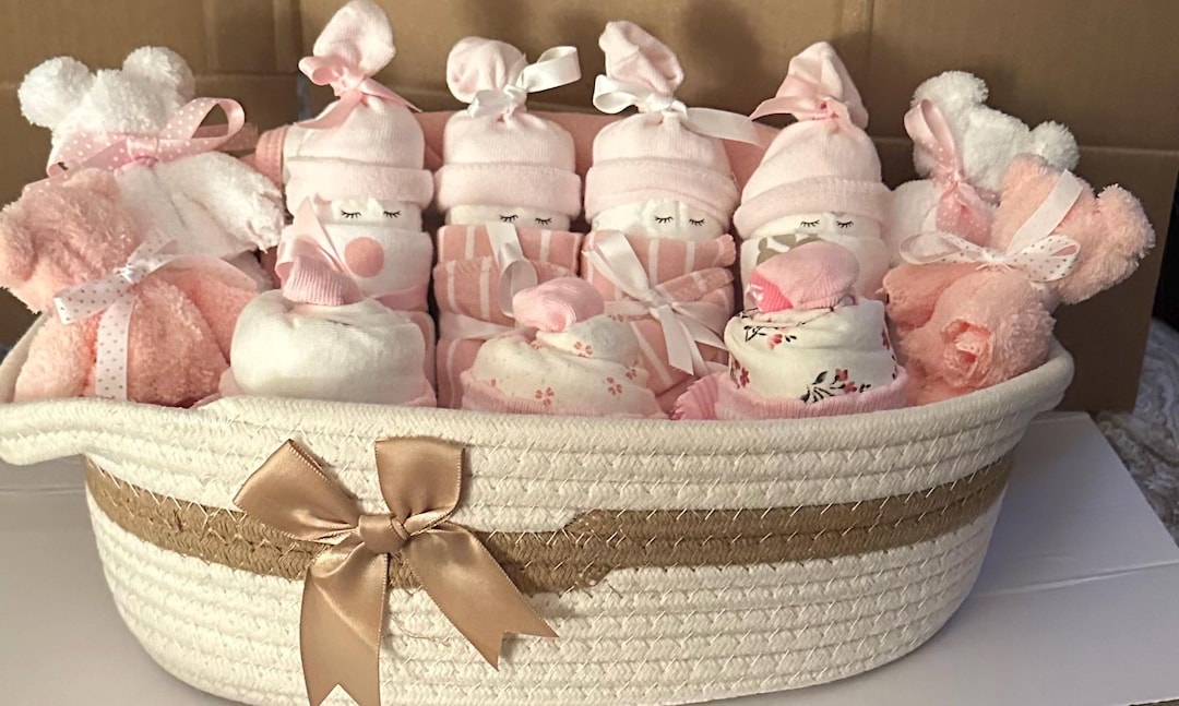 New Baby Gift Set / Diaper Babies/ Onesie / Diaper Cupcakes/ Teddy Bear ...
