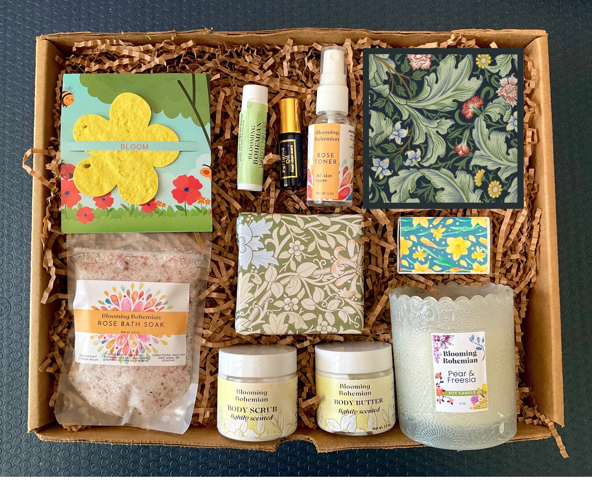 Bath Spa Set, Relaxing Gift Box, Spa Gift for Mom, Bath & Beauty Box ...