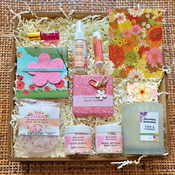 Gift Box for Women - 60+ Gift Ideas for 2024