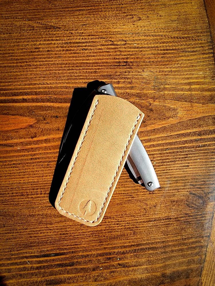The Gent Handmade EDC Leather Knife Slip Horween Tan - Etsy